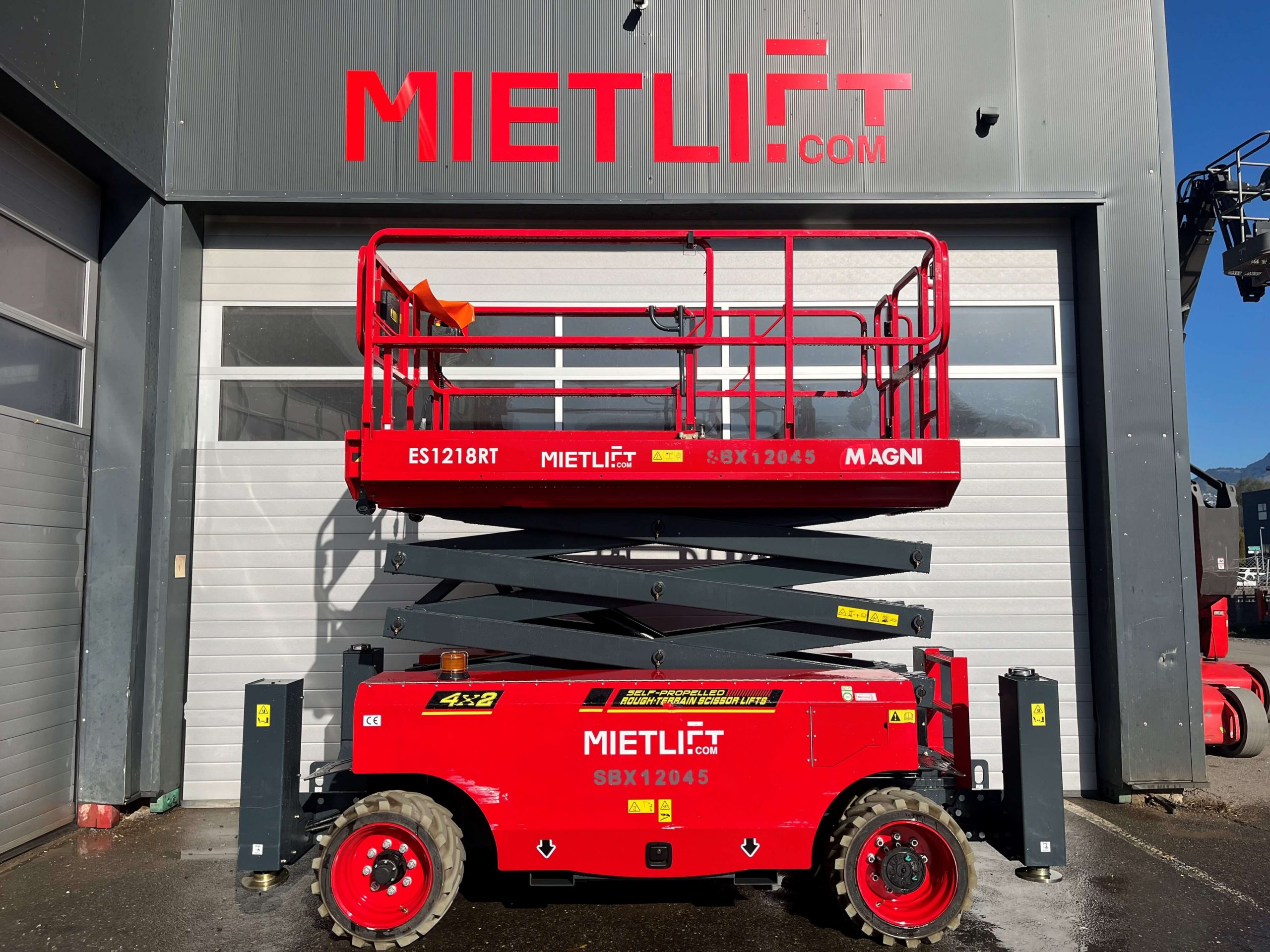Magni ES1218RT - Mietlift